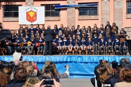 El colegio San Ramón cumplió 30 años - www.elcomercioonline.com.ar