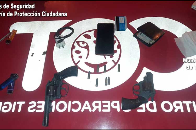 Tigre: detienen a un sospechoso con dos armas de fuego en Troncos del Talar - www ...